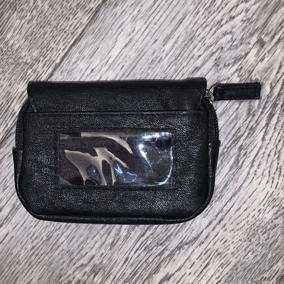 Hato Hasi | Bags | Vintage Hato Hasi Black Canvas Zip Close Wallet ...